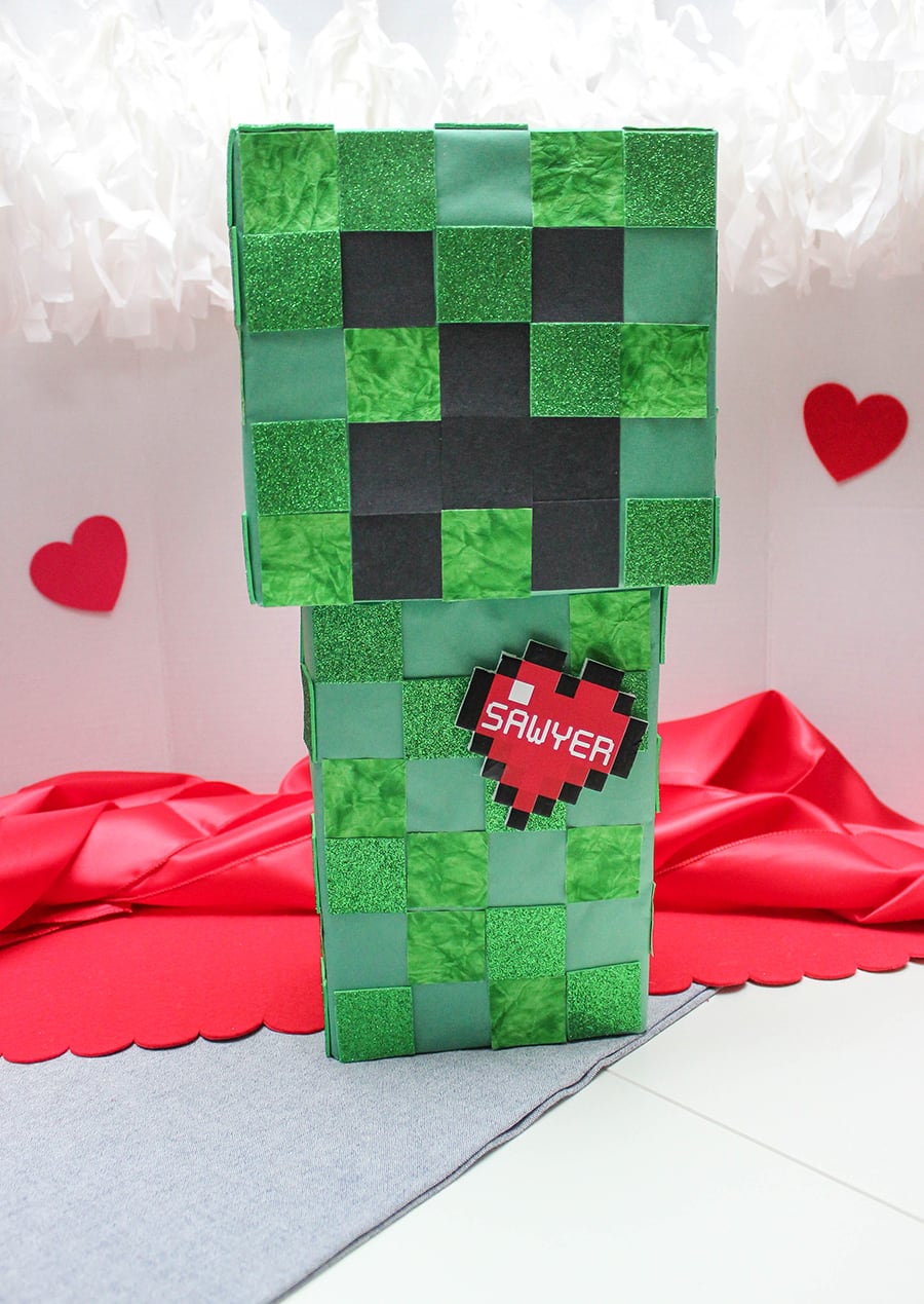 Funny Minecraft Creeper Love